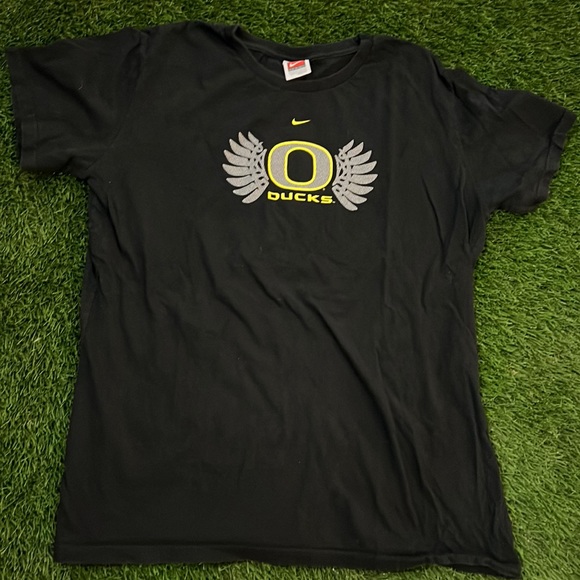 Nike | Tops | Womens Nike Oregon Ducks Tshirt | Poshmark